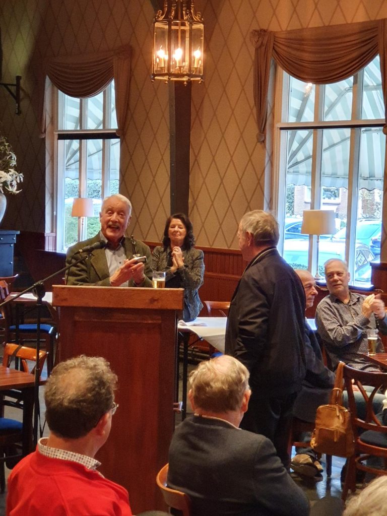 Onderscheiding voor Ronald - B.C. Je Coupe